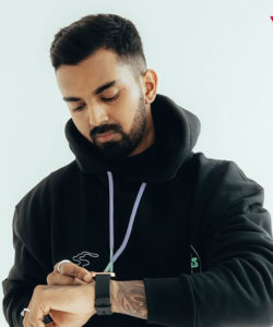 100+ Kl Rahul New Hairstyles Photos | Haircut 2025 - TailoringinHindi