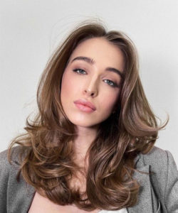 50+ Step Cut Hairstyle (2026) - TailoringinHindi