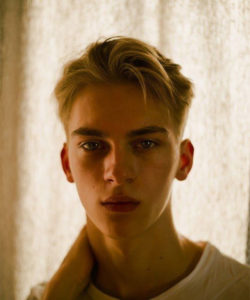 50+ Diamond Face Shape Hairstyle (2026) Men - TailoringinHindi