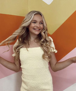 100+ Jojo Siwa Haircut (2025) New - TailoringinHindi