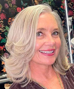 50+ Short Hairstyles for Women Over 60 (2025) - TailoringinHindi