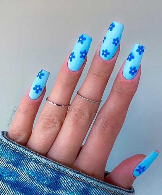 Blooming Blues: Flower-Inspired Nail Designs - TailoringinHindi
