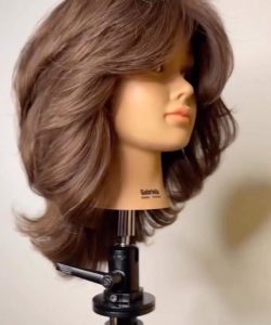 100+ Feather Cut Hairstyles (2026) Photos - TailoringinHindi